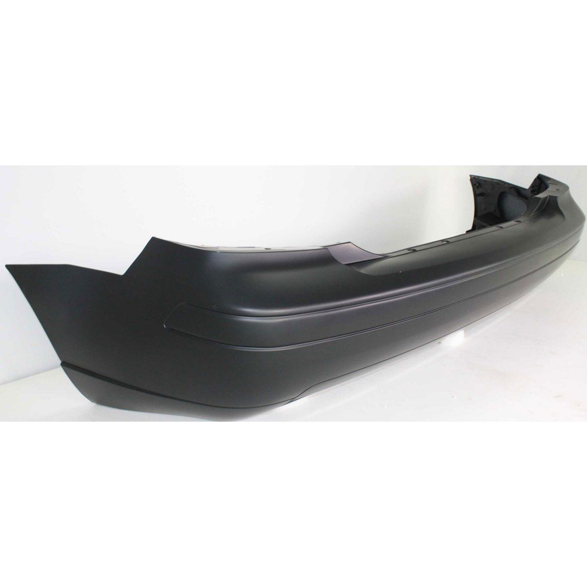 2005-2007 Painted Ford FOCUS Rear Bumper Cover | Paint N Ship
